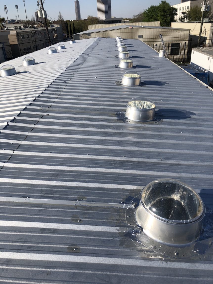 COMMERCIAL SKYLIGHTS - Innovative Skylights COMMERCIAL SKYLIGHTS - Innovative Skylights